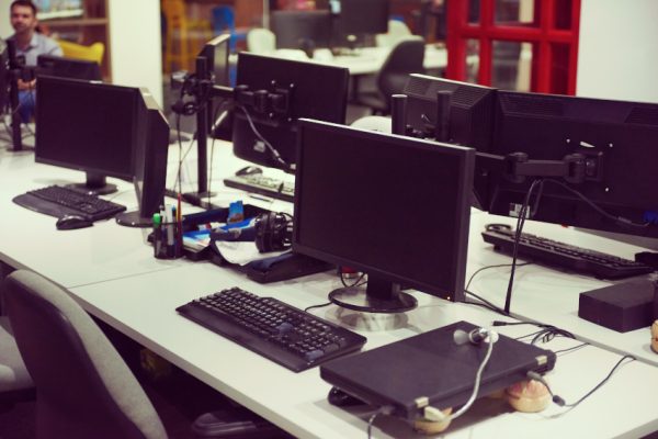 6 Easy Ways To Save Energy In Your Office - ACS Brisbane